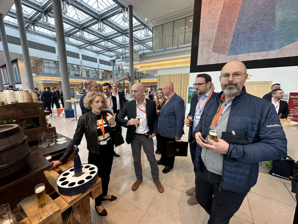 faircheck beim Messekongress Schaden der Versicherungsforen Leipzig 2023 - Schadenbesichtigung ...